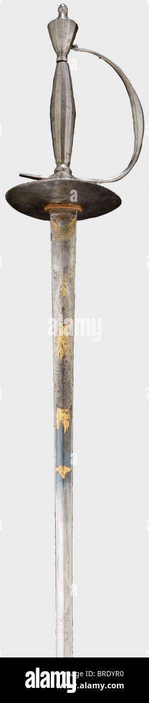 Quillon hi-res stock photography and images - Alamy