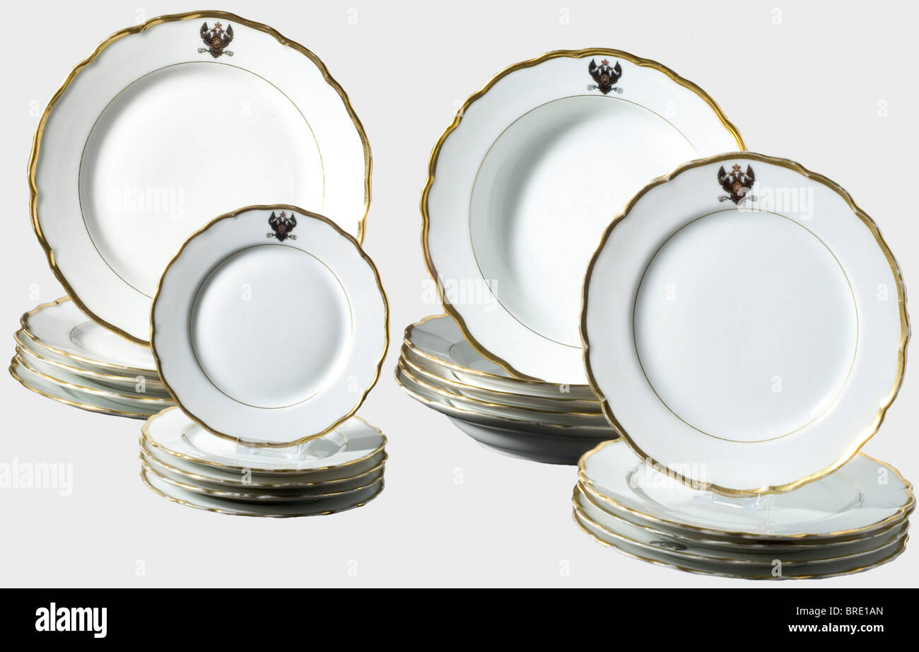 Imperial Russian Naval Ministry, 20 plates from the table service Made ...