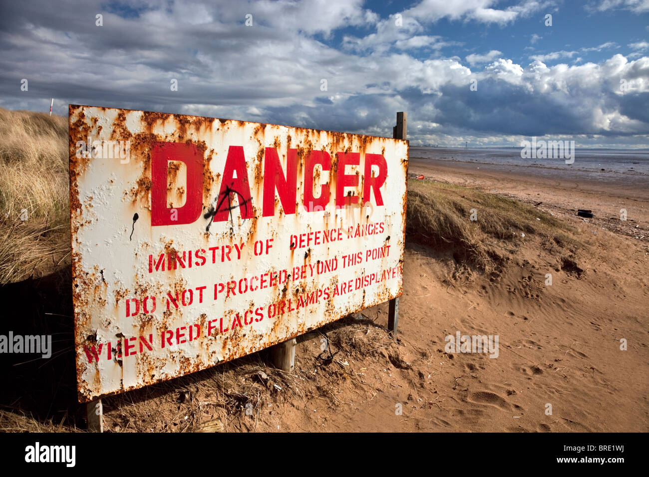 Alt Estuary viewed from the dunes at Altcar Stock Photo - Alamy