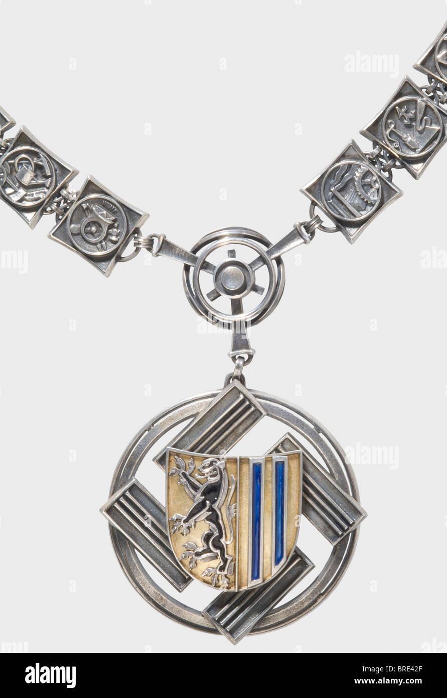 The Lord Mayor's chain of the City of Leipzig, 1933 - 1945 Silver. 35 ...