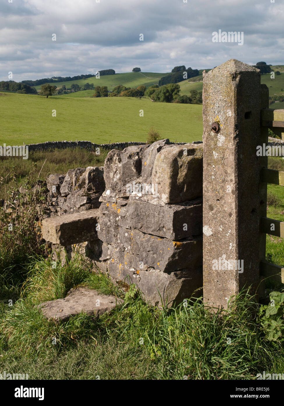 A stone stile by the Tissington Trail, Derbyshire England UK Stock ...