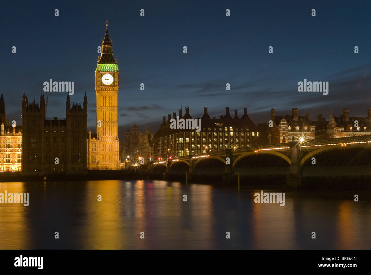 Big Ben clock tower (Elizabeth Tower) and the Westminster Bridge ...