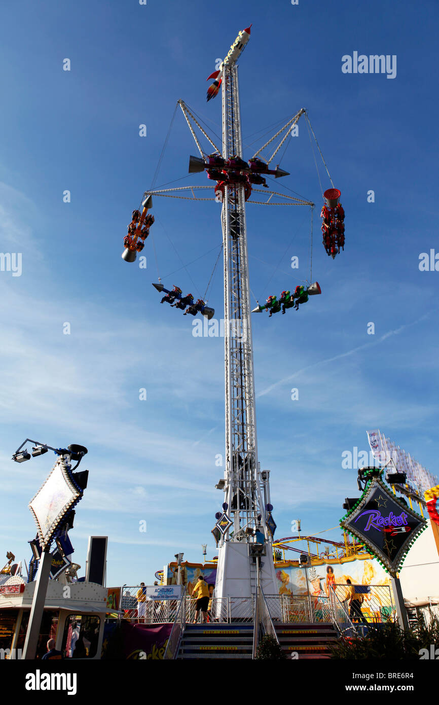 Rocket Ride Stock Photos & Rocket Ride Stock Images - Alamy