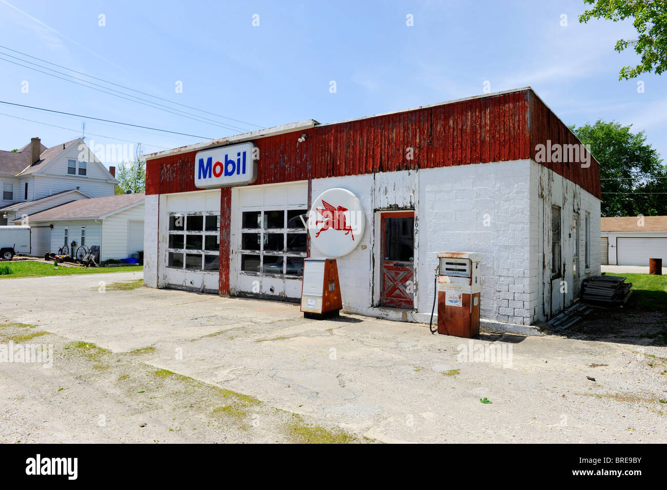 Illinois odell historic route 66 hi-res stock photography and images ...