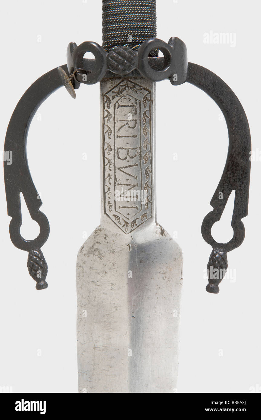 A Spanish left-hand dagger, 2nd half of the 16th century Broad, double ...