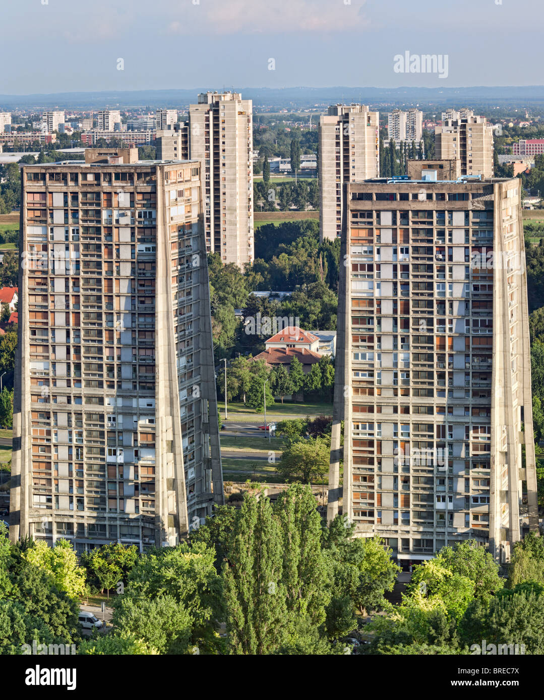 New residential blocks buildings hi-res stock photography and images ...