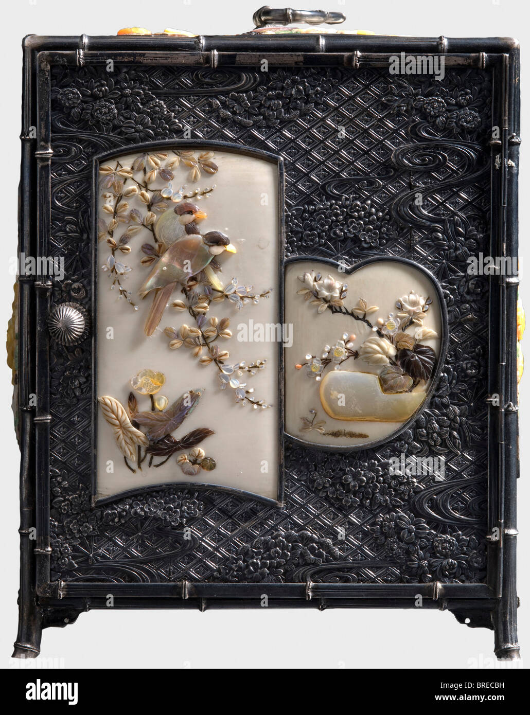 Ivory and tortoiseshell inlays hi-res stock photography and images - Alamy