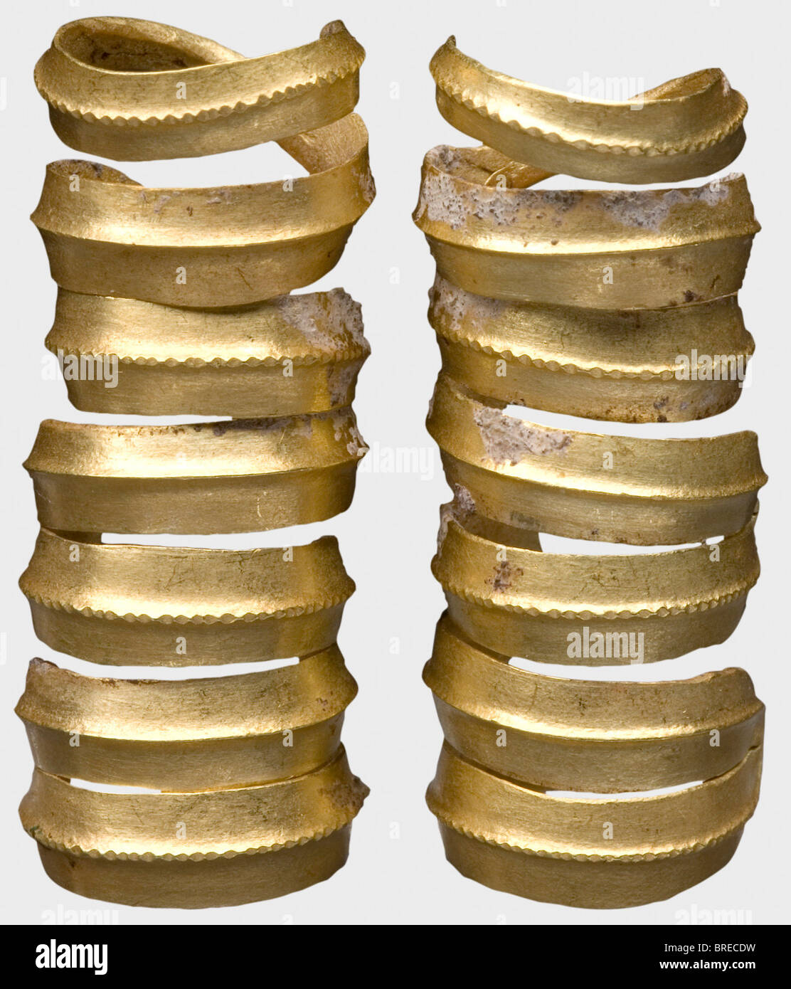 A pair of Central European golden temple rings, Urn Field period, circa ...