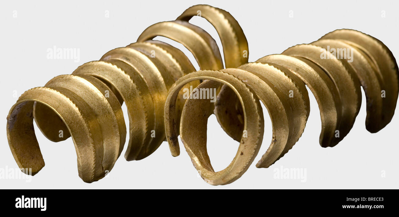 A pair of Central European golden temple rings, Urn Field period, circa ...