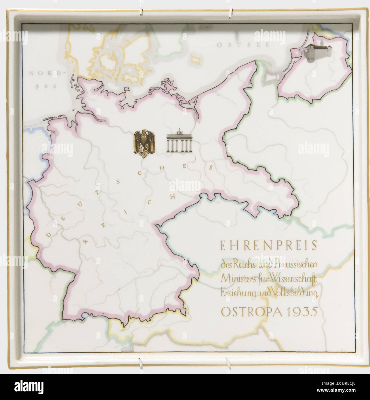 Brandenburg gate 1945 hi-res stock photography and images - Alamy