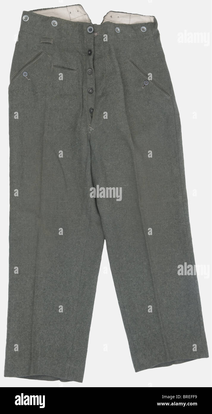 WEHRMACHT, Pantalon droit, en drap feldgrau, daté 1941 Stock Photo - Alamy
