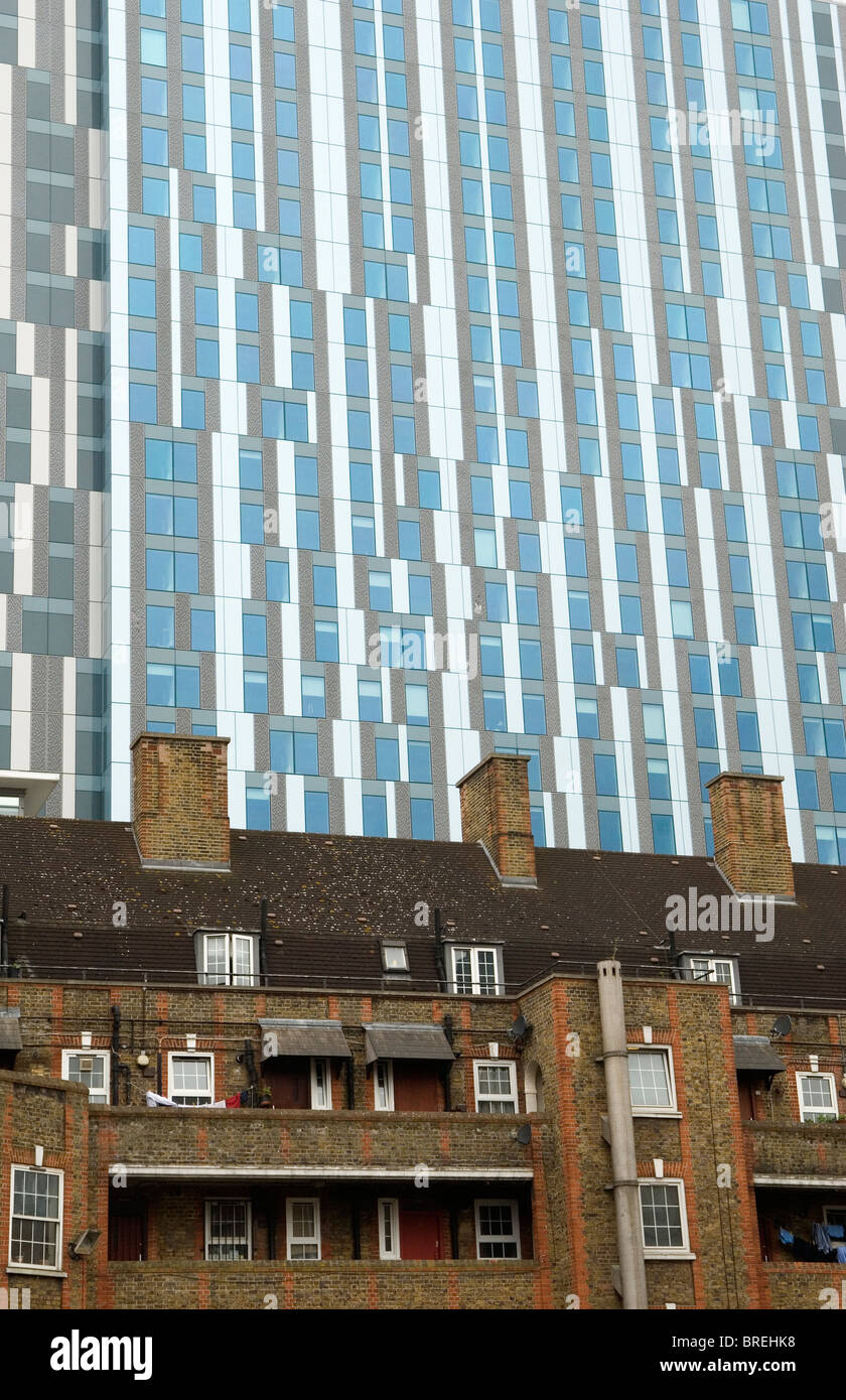 London housing estate hi-res stock photography and images - Alamy