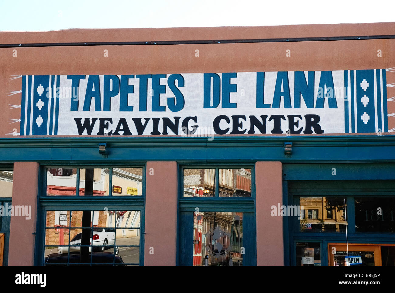 Southwest weaving hi-res stock photography and images - Alamy