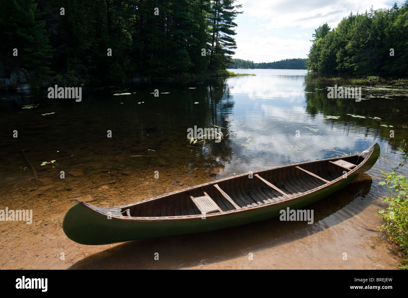 Traditional wooden cedar strip canoe hi-res stock photography and ...