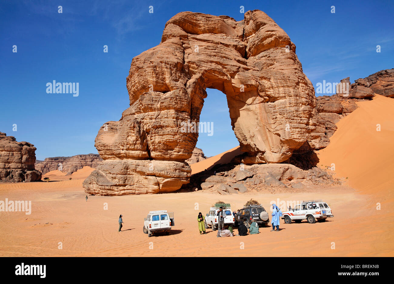 Four wheel drive safari in the Akakus Mountains, Libya Stock Photo - Alamy