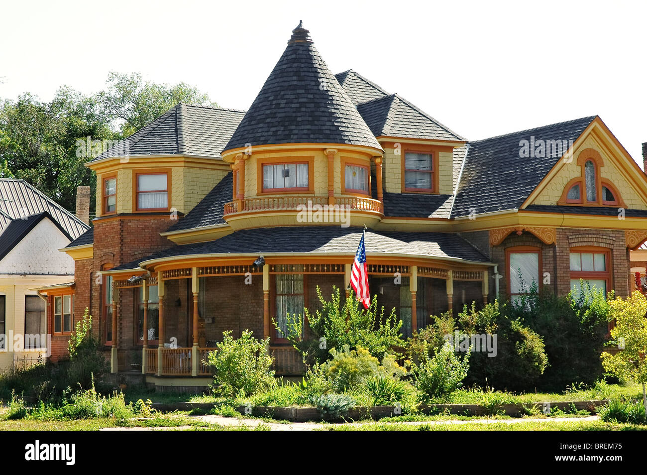 Victorian house exterior old hi-res stock photography and images - Alamy