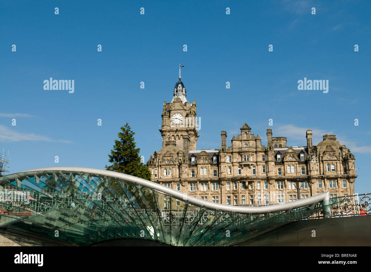 Edinburgh balmoral hotel mall hi-res stock photography and images - Alamy
