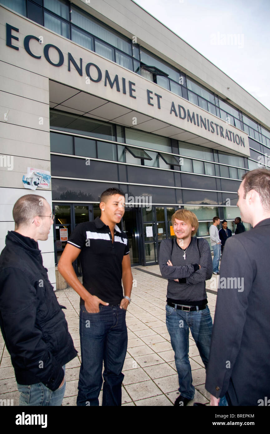 French administrative building hi-res stock photography and images - Alamy
