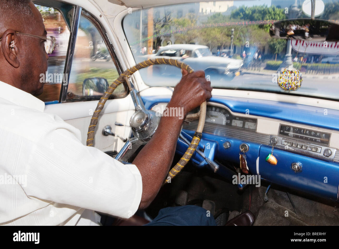 Taxi driver hi-res stock photography and images - Alamy