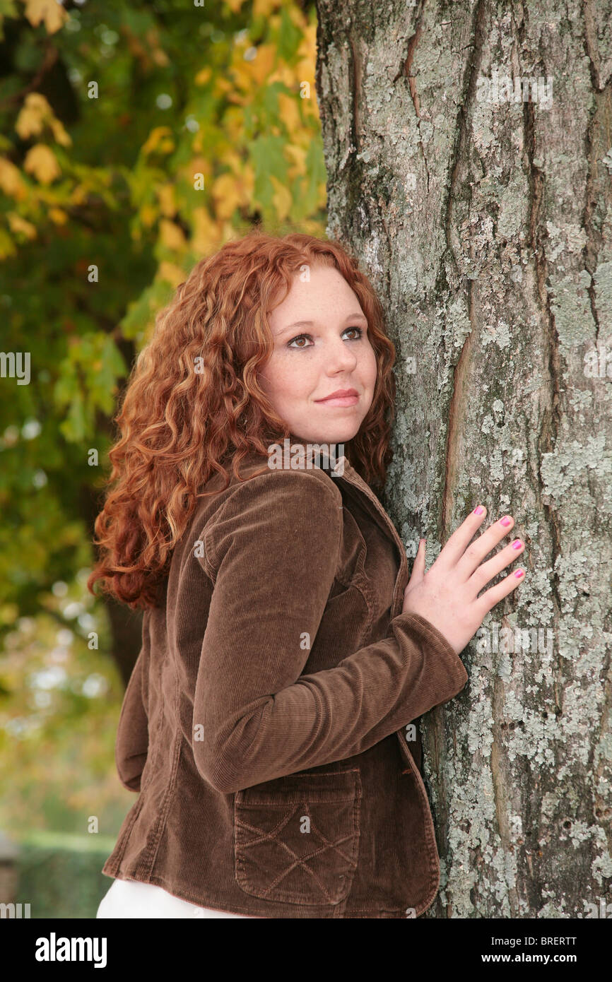 Lean against tree hi-res stock photography and images - Alamy