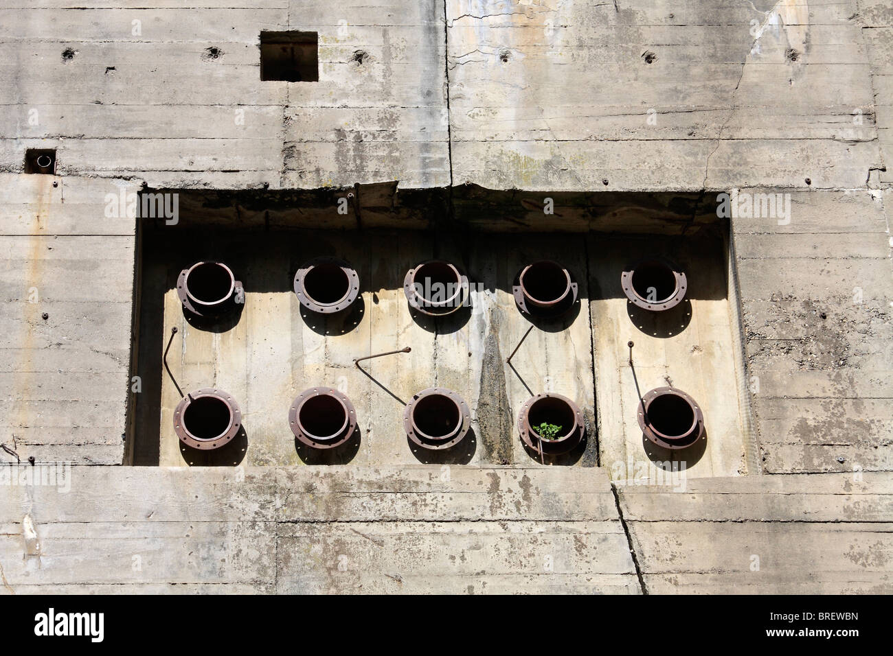 The Blockhaus at Eperlecques, a giant concrete bunker, is the V2 launch ...