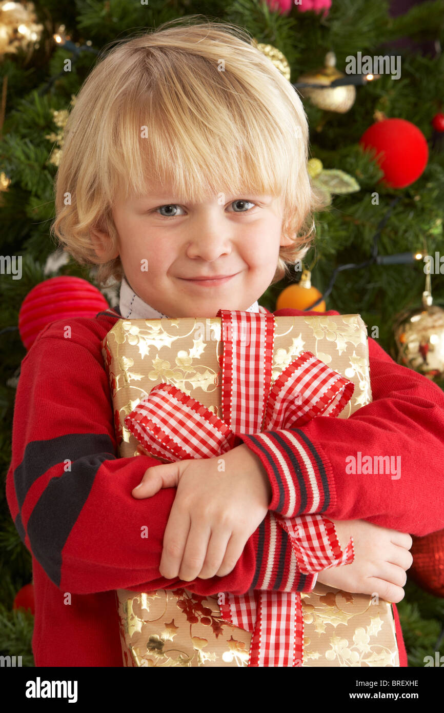 Boy christmas wrapping hi-res stock photography and images - Alamy