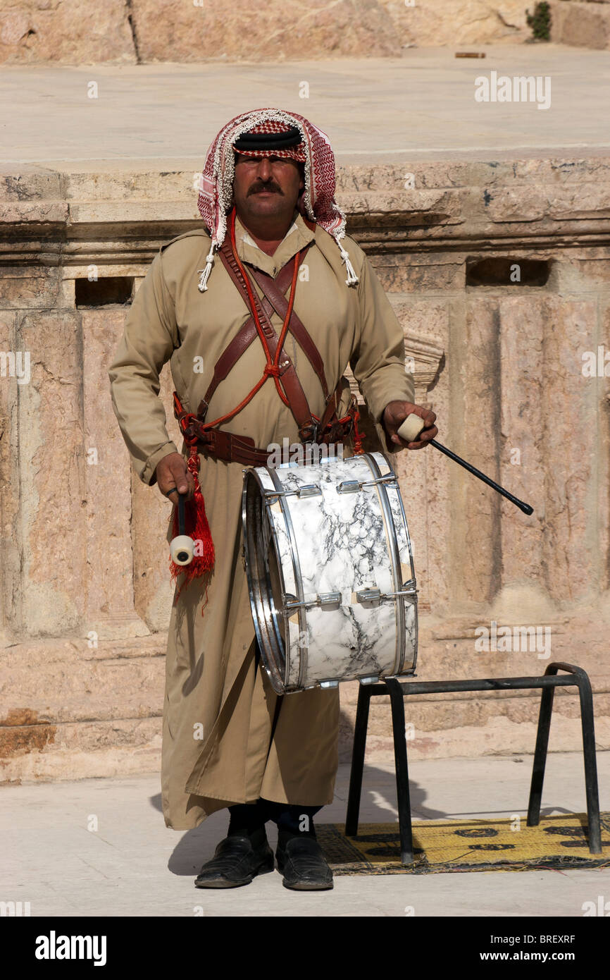 Arabic drum player hi-res stock photography and images - Alamy