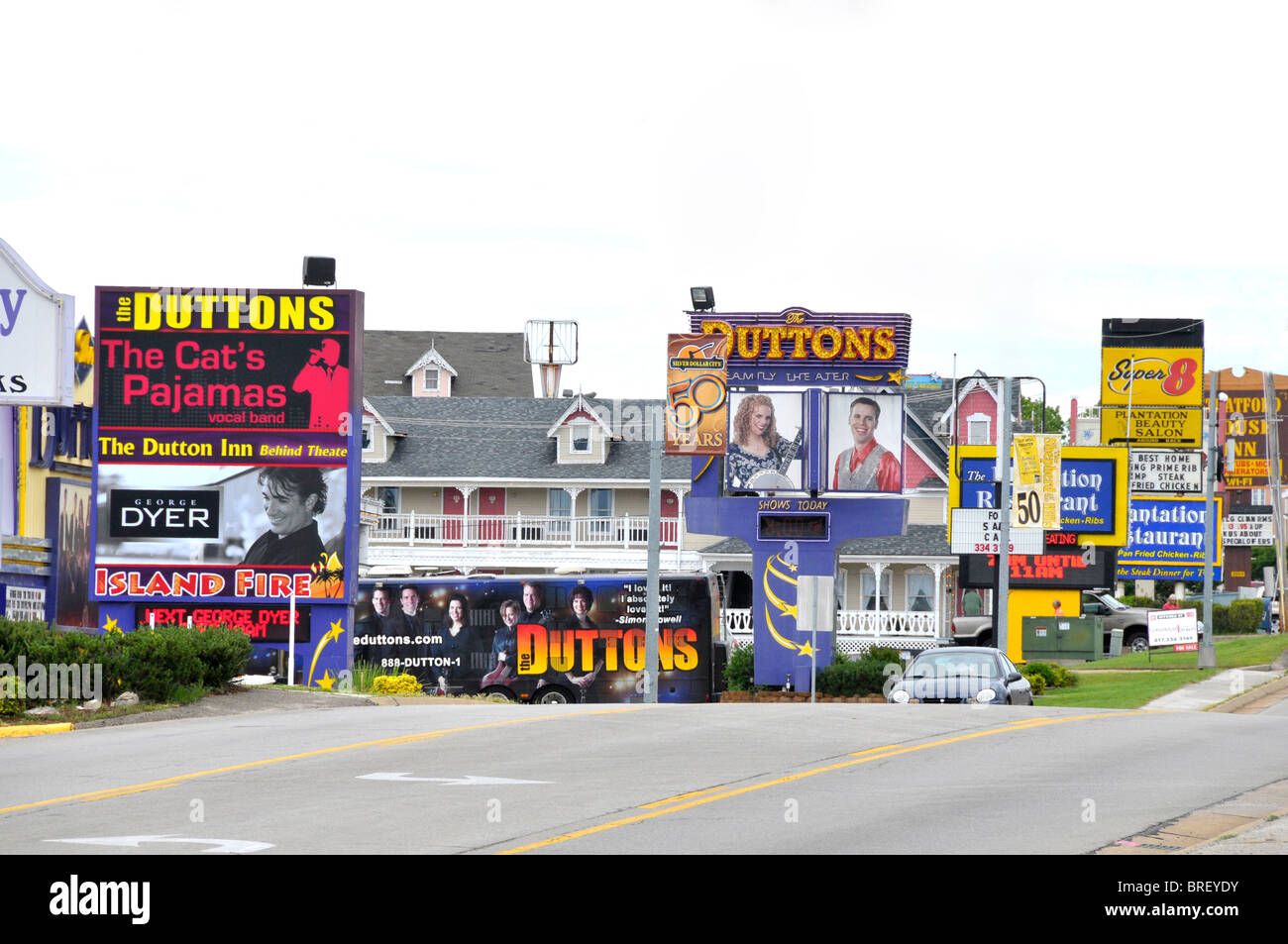 Highway 76 in Branson Missouri Stock Photo - Alamy