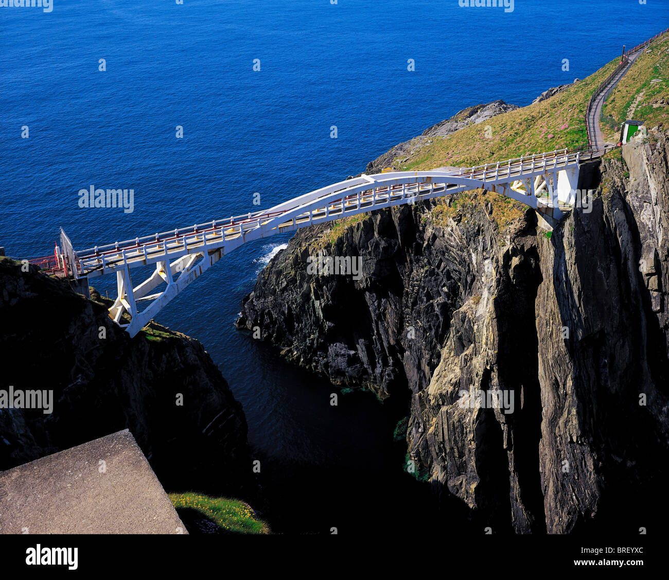 Mizen Head Bridge, Mizen Head, Co Cork, Ireland Stock Photo - Alamy