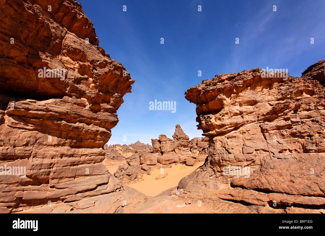 Natural rock formations in the Akakus Mountains, Sahara Desert, Libya ...