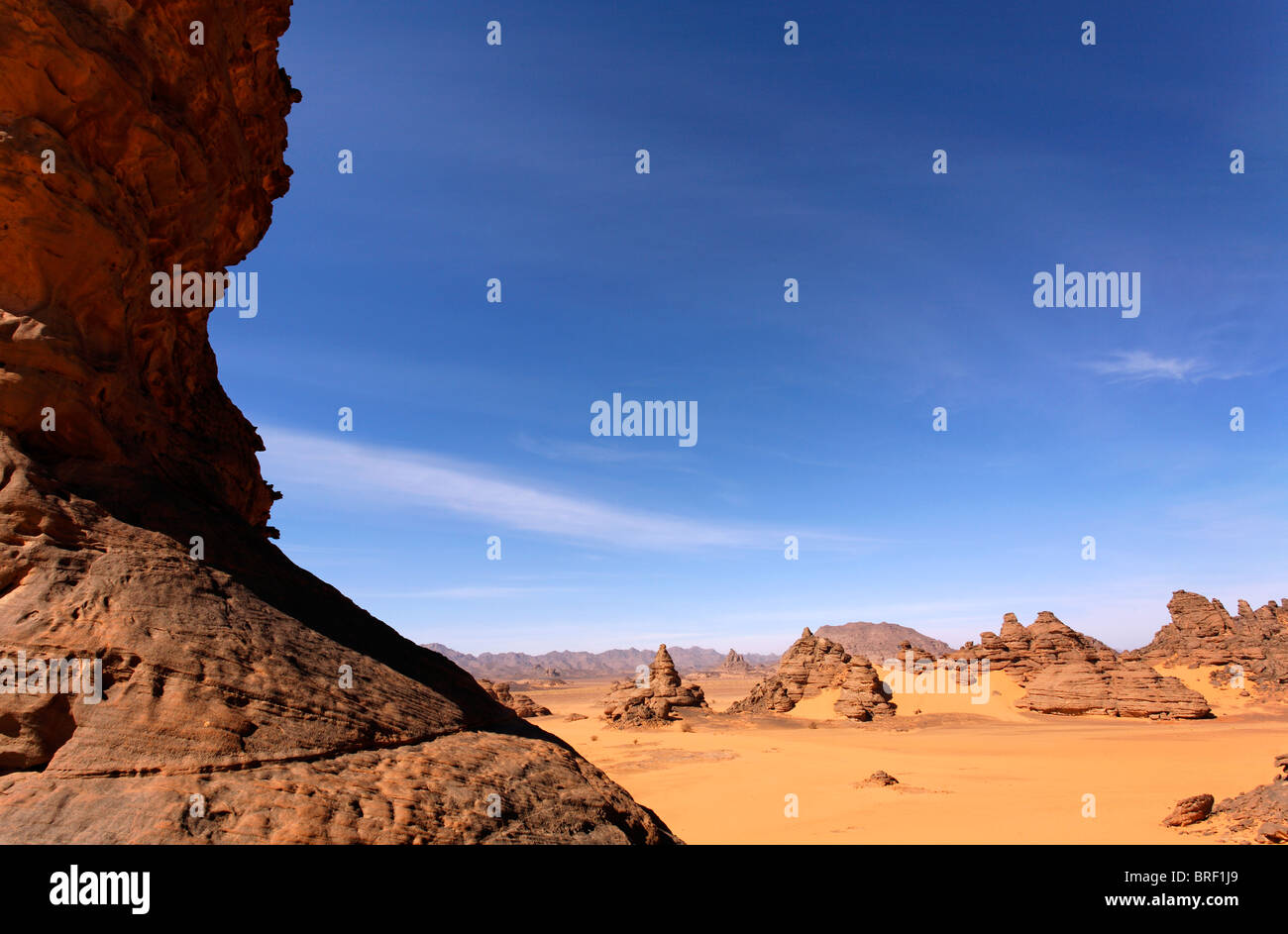 Natural rock formations in the Akakus Mountains, Sahara Desert, Libya ...