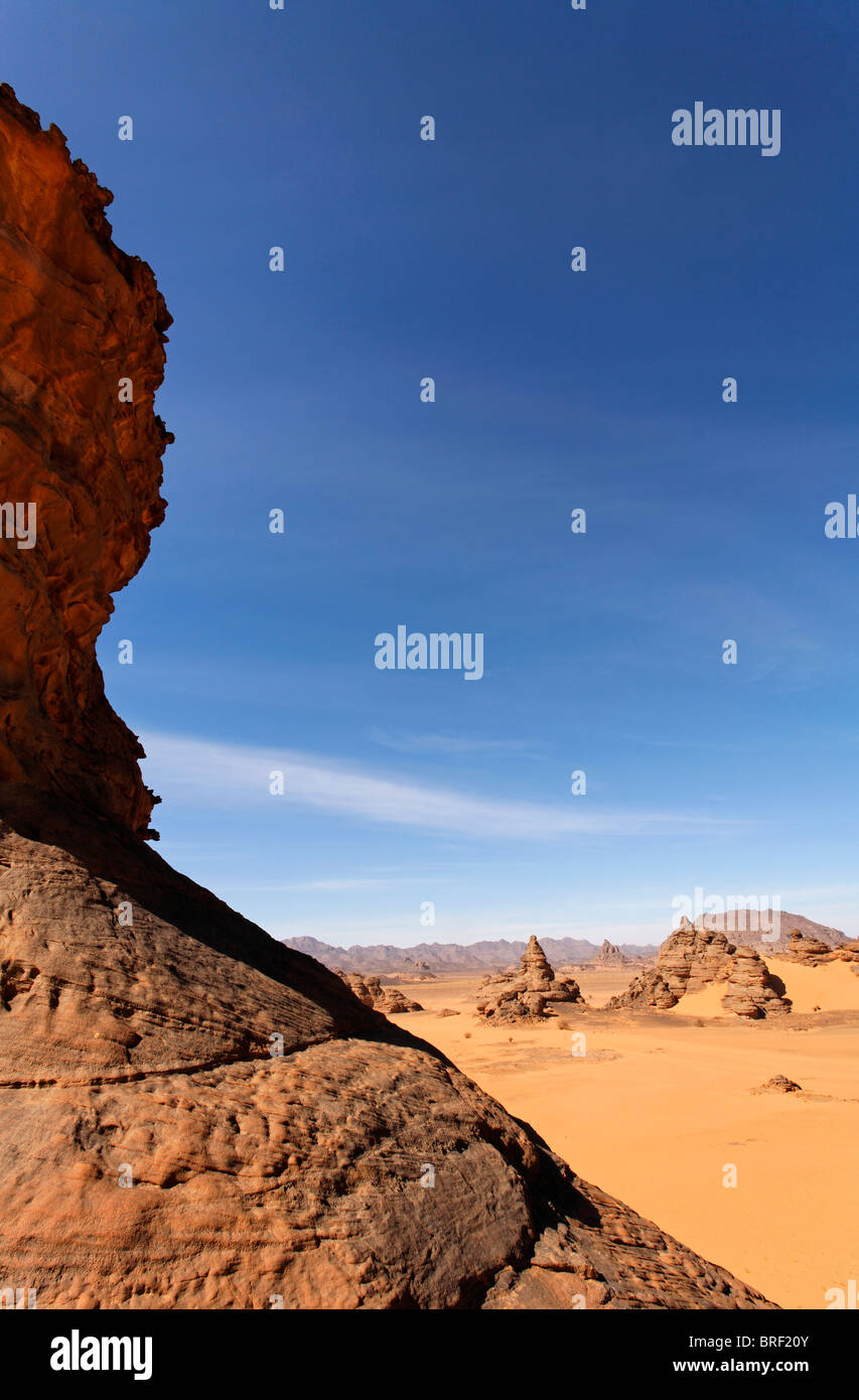 Natural rock formations in the Akakus Mountains, Sahara Desert, Libya ...