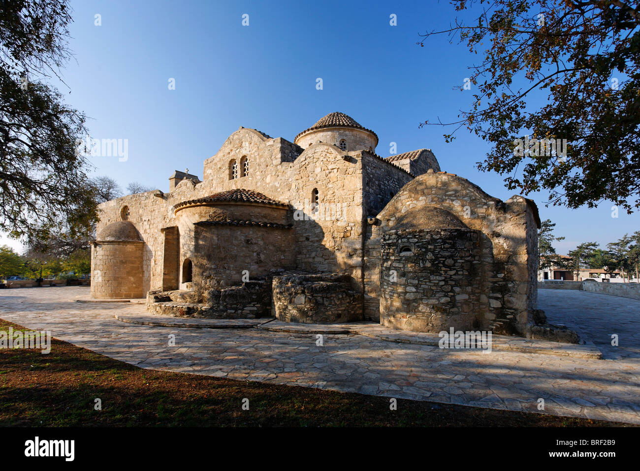 Greek orthodox churches hi-res stock photography and images - Alamy
