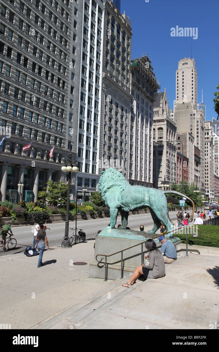 Steps of art building hi-res stock photography and images - Alamy