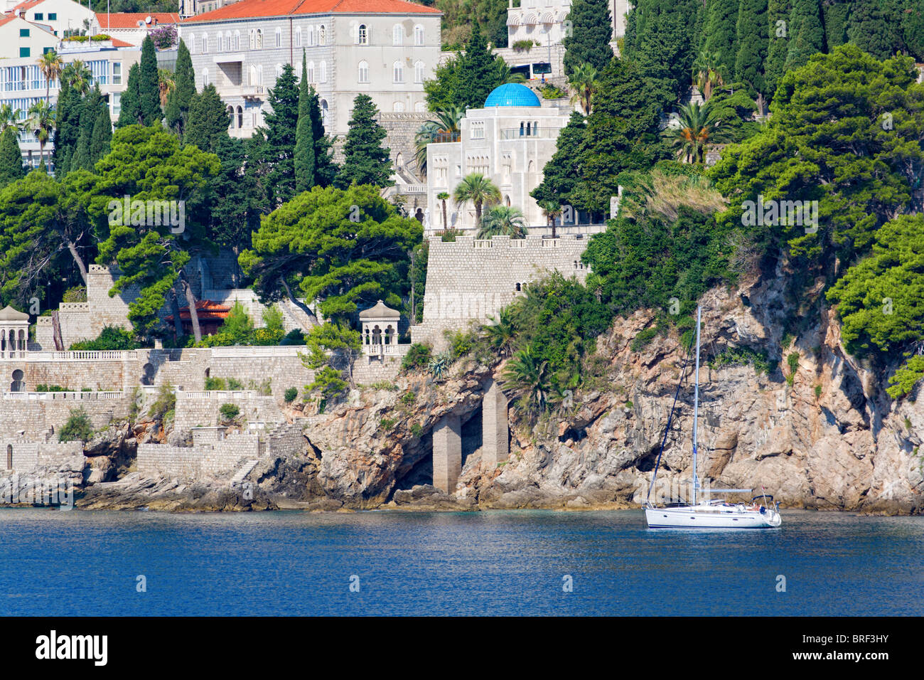 Dubrovnik cliff hi-res stock photography and images - Alamy