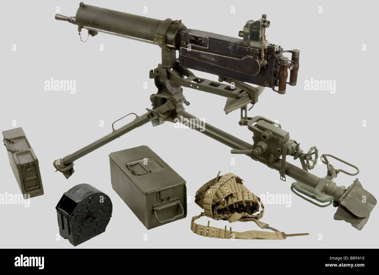 Armes à feu, Mitrailleuse Maxim M.G 08, réutilisée par l'Armée ...