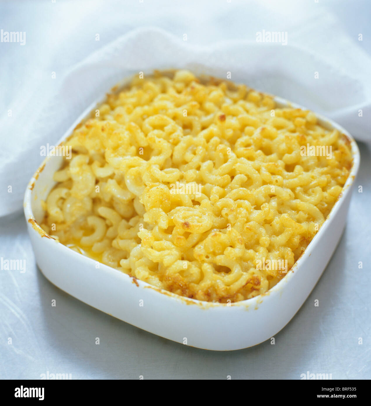 Macaroni cheese baked in square dish Stock Photo - Alamy