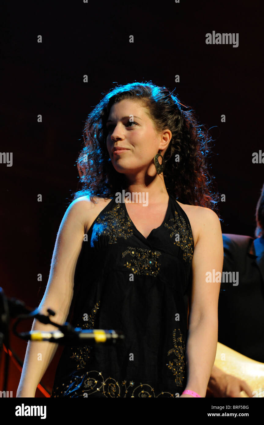 Zar Lead Singer Shetland Folk Festival 2009 Stock Photo - Alamy