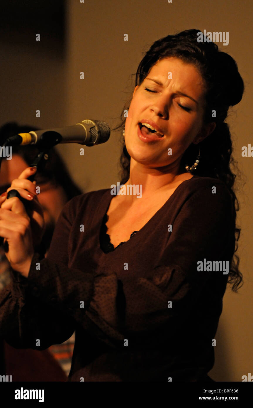 Zar Band lead singer Shetland Folk Festival 2009 Stock Photo - Alamy