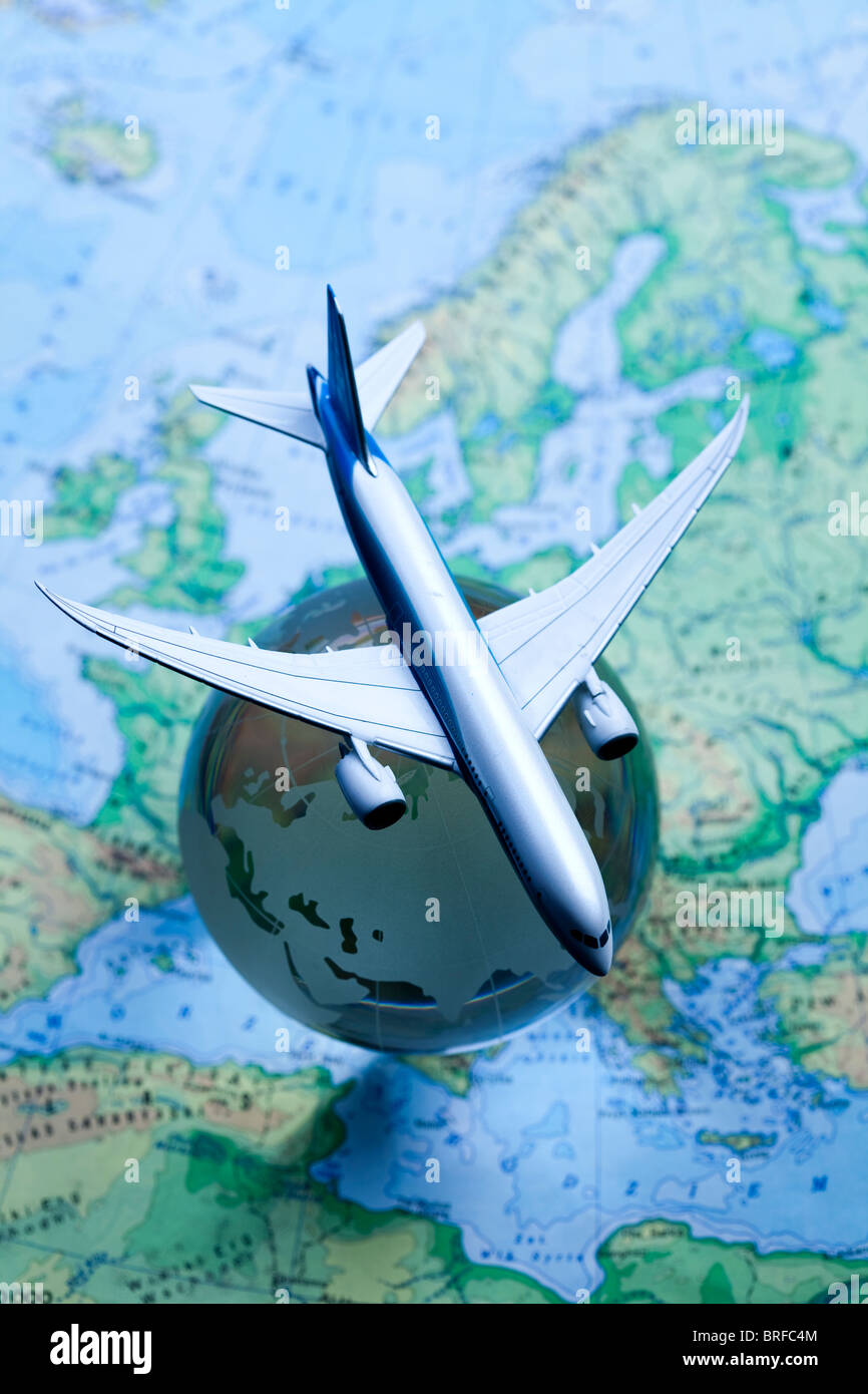 Flight around the world Stock Photo - Alamy