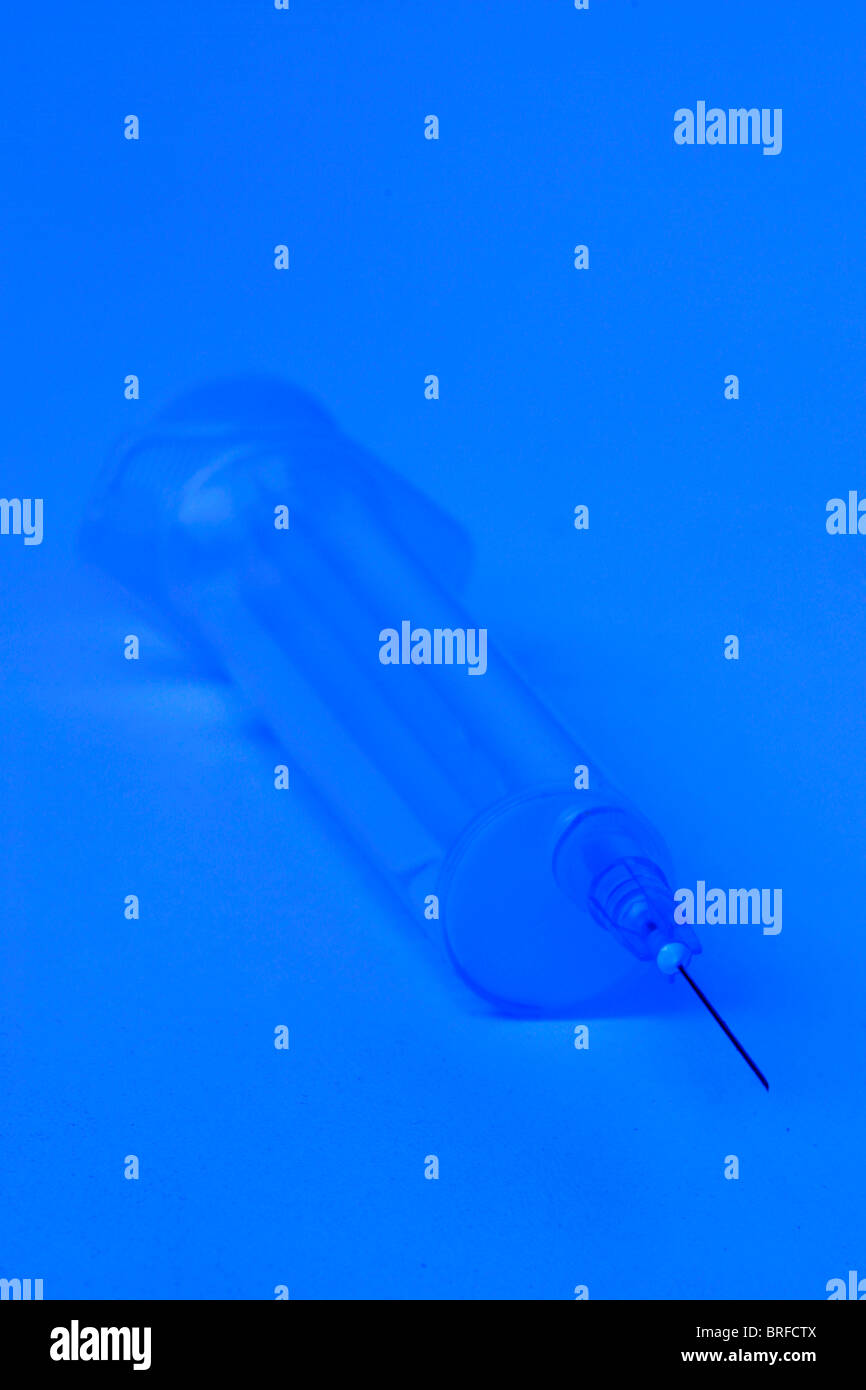 Injection of funds hi-res stock photography and images - Alamy