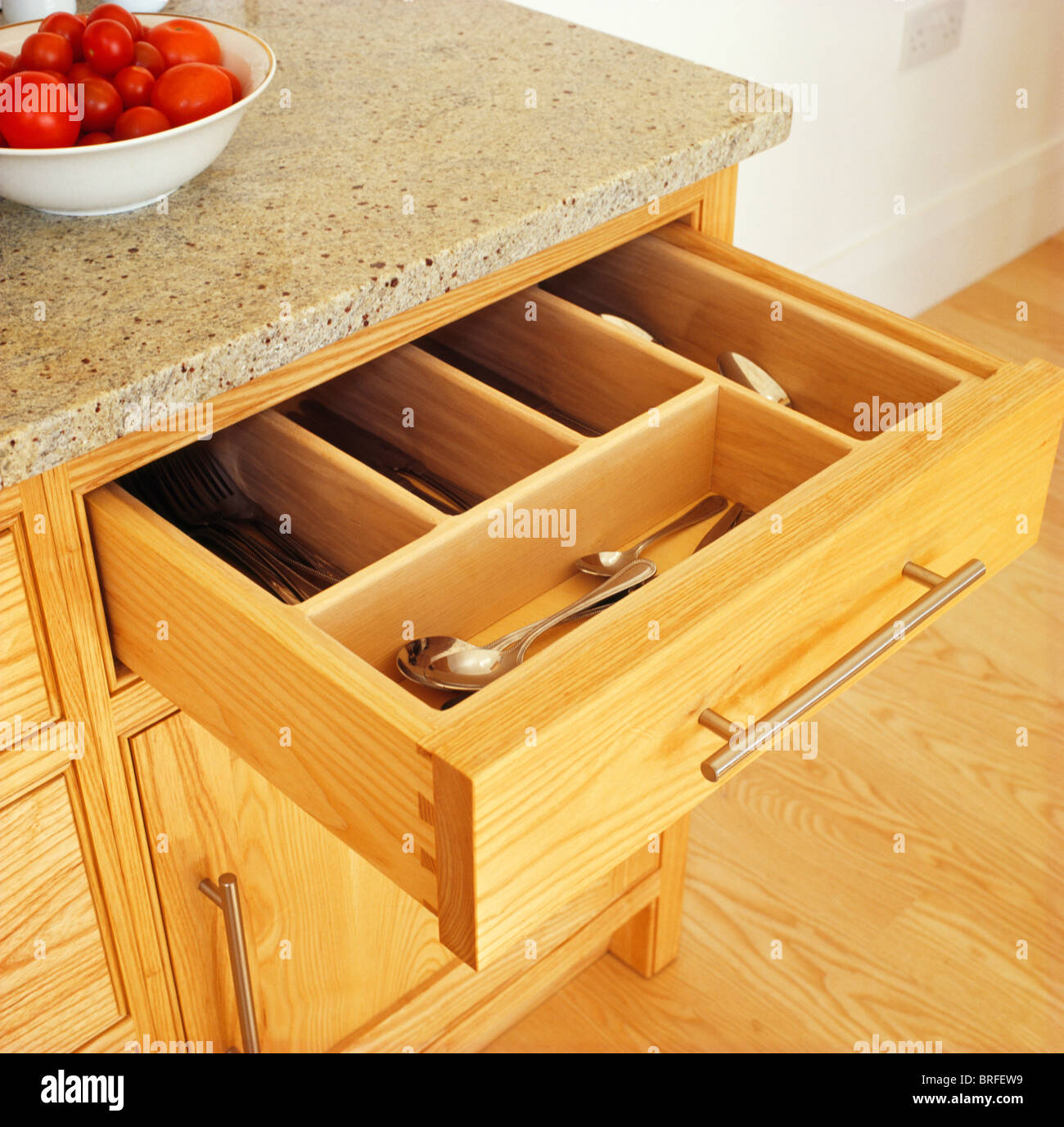 Kitchen drawer open details hi-res stock photography and images - Alamy