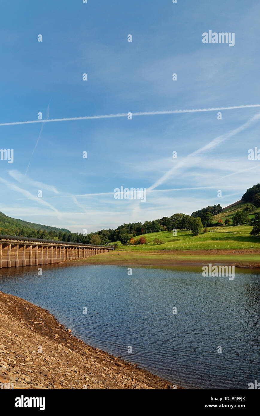aqueduct across ladybower dam Derbyshire england uk Stock Photo - Alamy