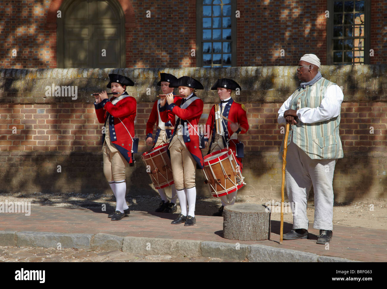 Fife and drum band hi-res stock photography and images - Alamy