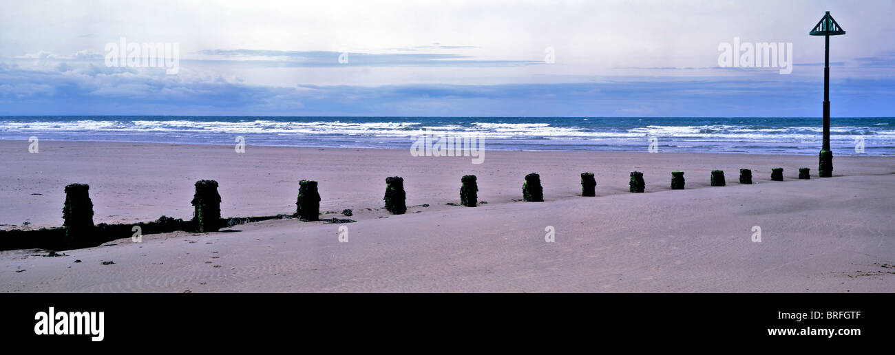 Low tide on borth beach hi-res stock photography and images - Alamy