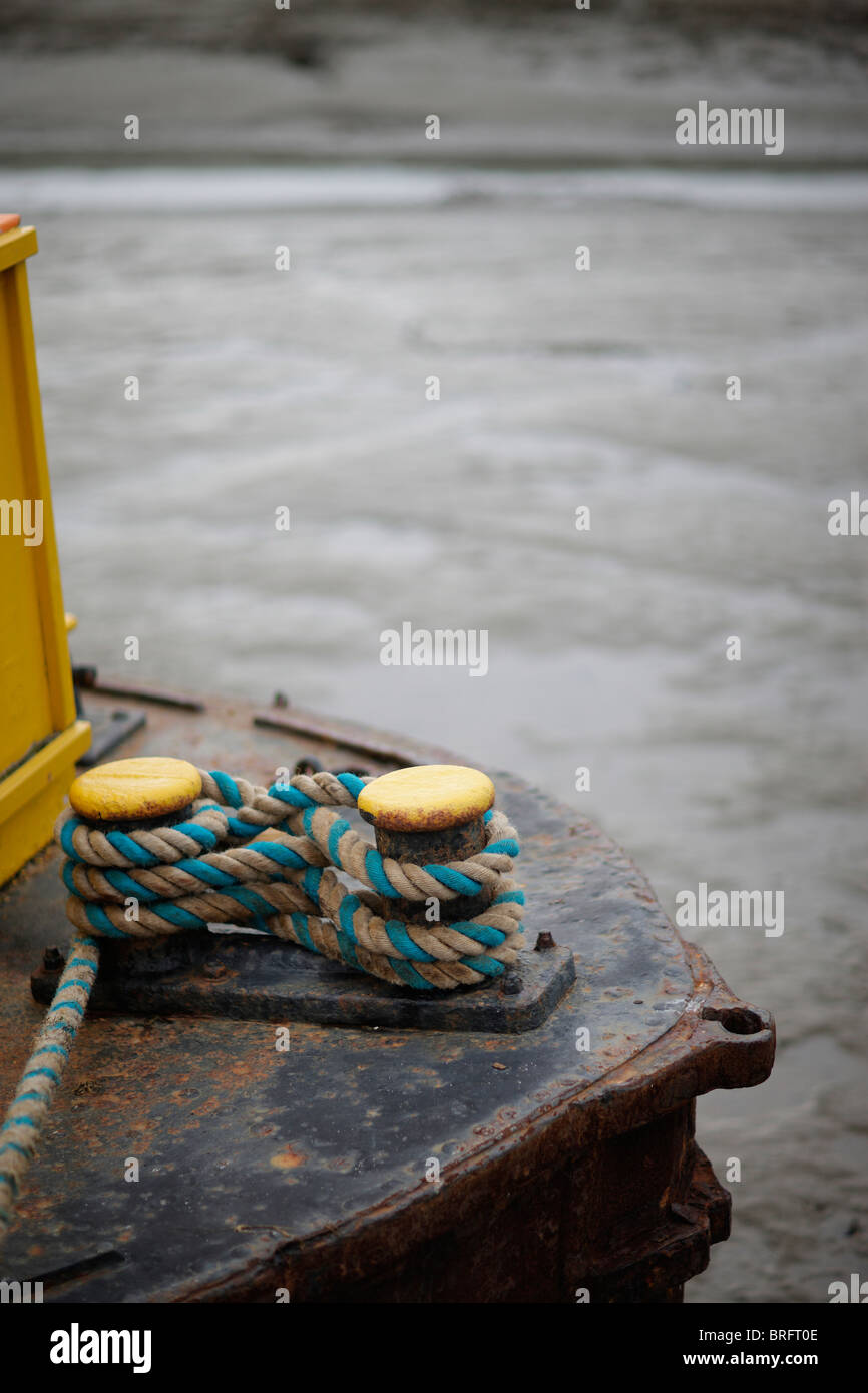 Mooring boat hi-res stock photography and images - Alamy
