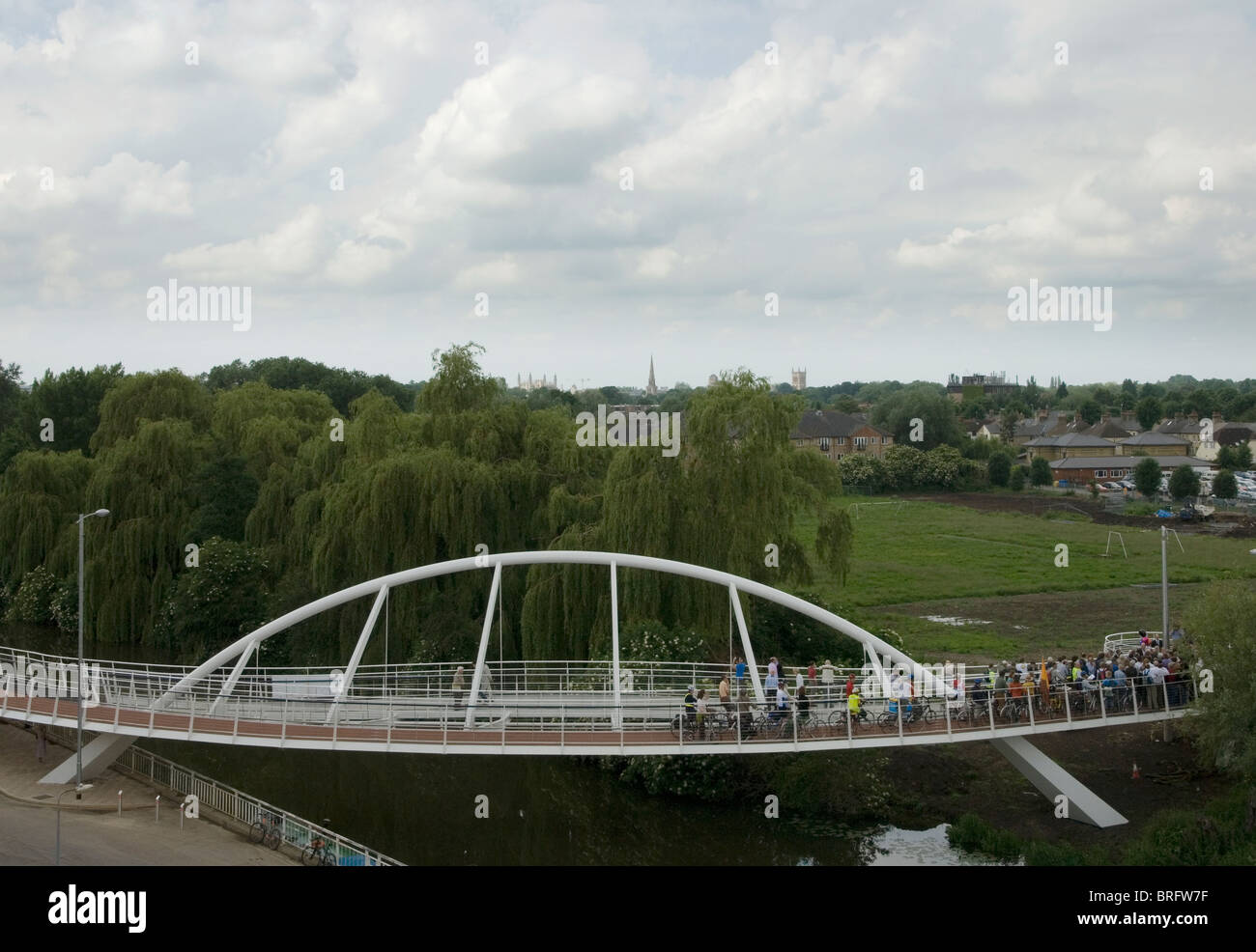 Cycle and pedestrian bridge hi-res stock photography and images - Alamy