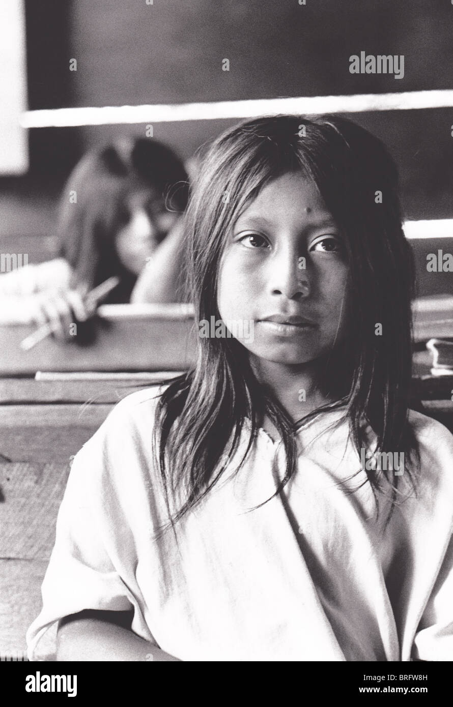 MEXICO NATIVE LACANDON CHILD AT SCHOOL IN CHIAPAS Stock Photo - Alamy