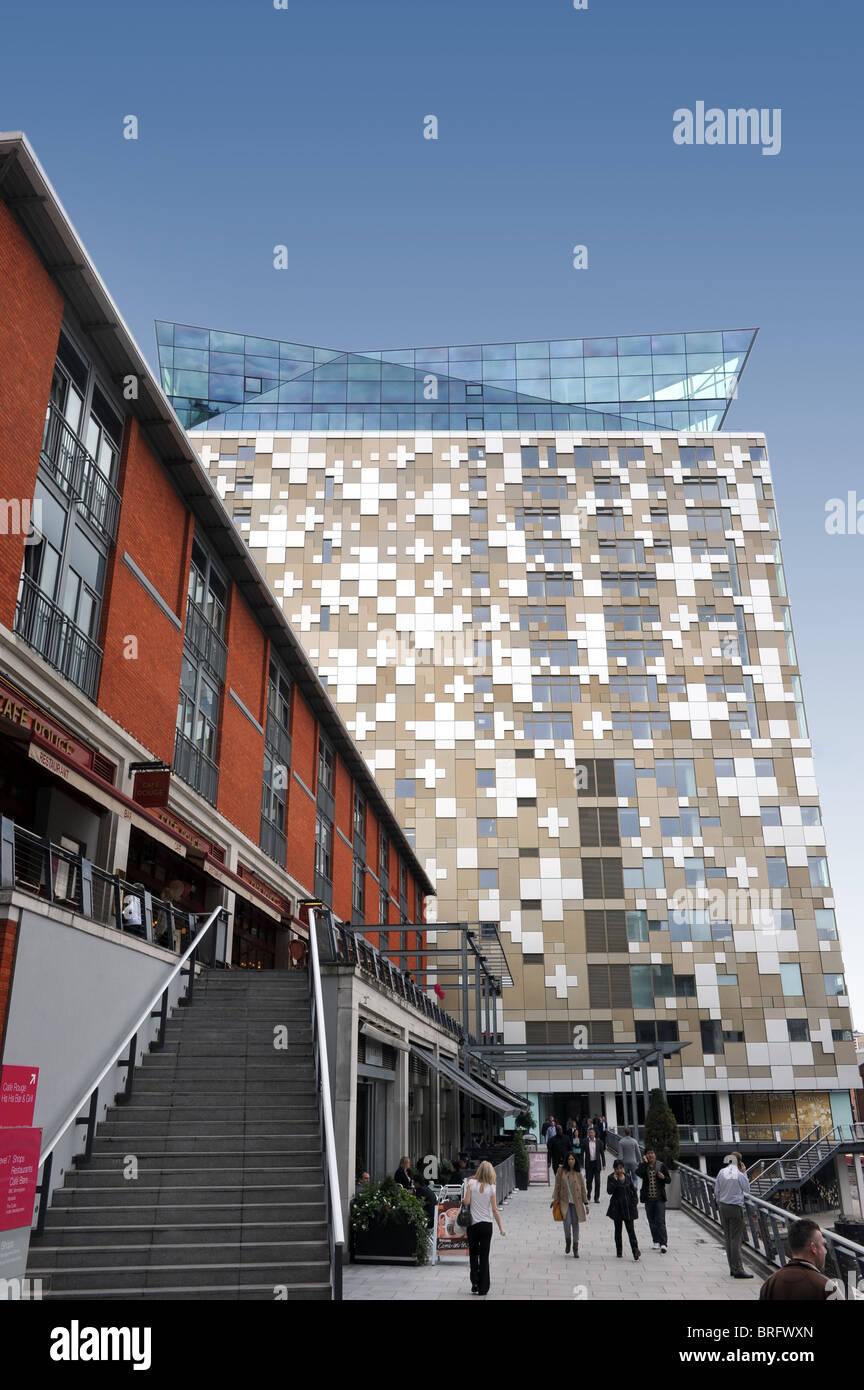 Birmingham cube hi-res stock photography and images - Alamy