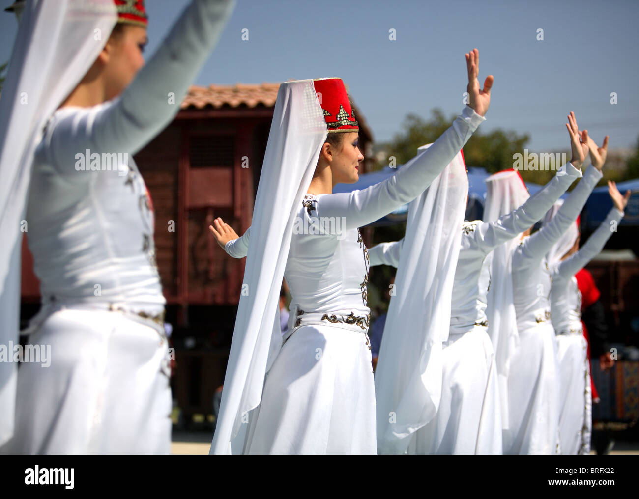 Dancers wearing historical costume hi-res stock photography and images ...